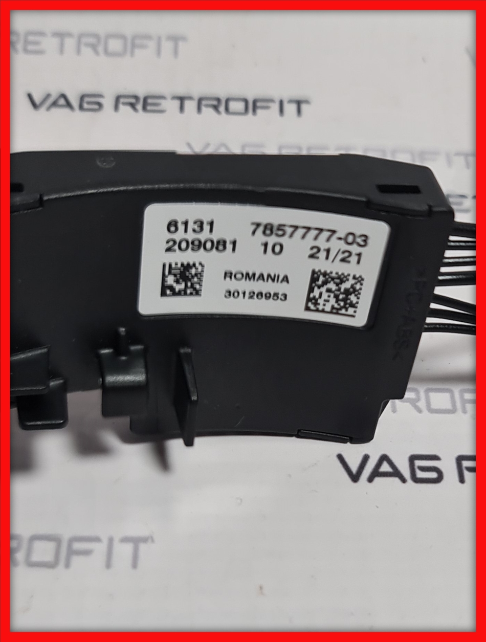 Modul Comenzi Volan BMW G20 G30 G31 G32 G12 G11 61317857777