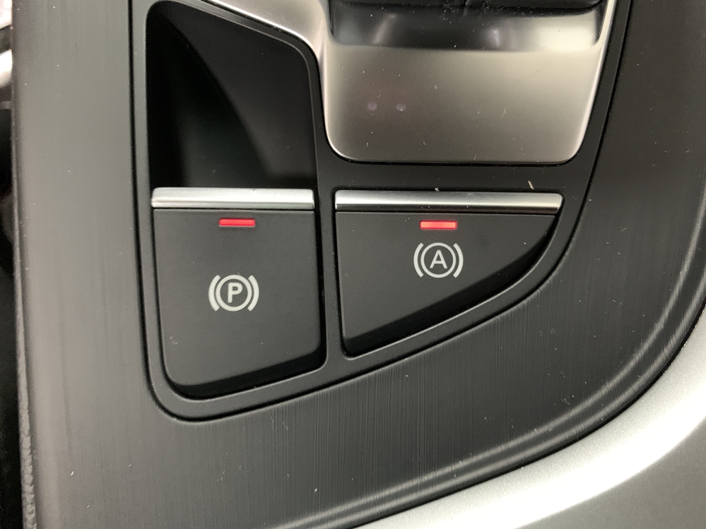 Activare Buton Autohold Audi A4 B9 Auto Hold 2017