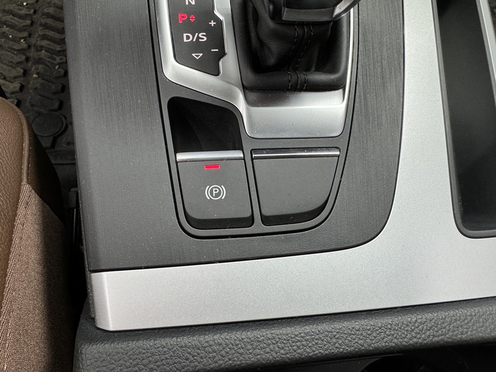 Audi Q5 2018 Instalare Buton Auto Hold Activare Functie AutoHold Audi ...