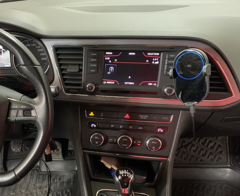 Seat Leon 5F 2015 Instalare Faruri Full LED Navigatie MIB2 Pro Harman