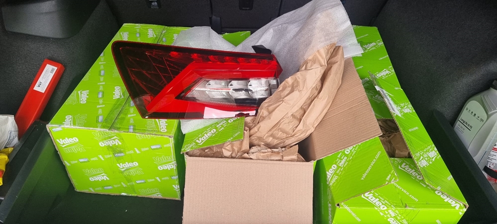 Skoda Kodiaq 2017 Instalare Stopuri / Triple LED Originale