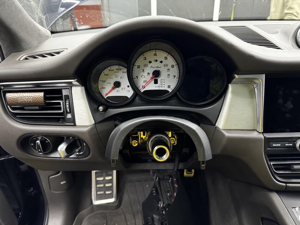 Porsche Macan 2020 Instalare Retrofit ACC Distronic Adaptive Cruise Control