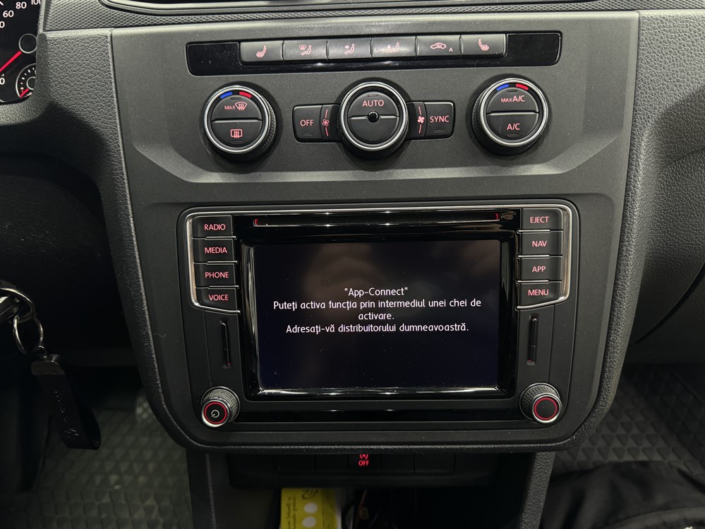 VW Caddy 2018 Activare APP Connect Apple Carplay Android Auto Waze ...