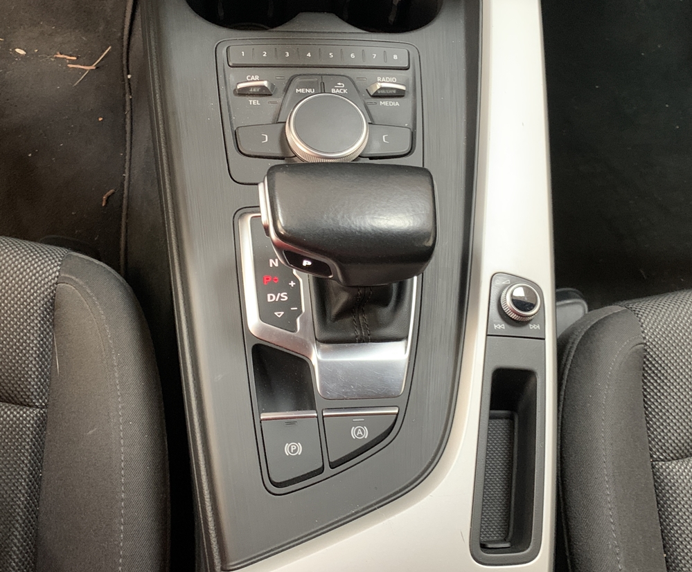 Audi A4 B9 2017 Montare Activare Buton Autohold / Auto Hold