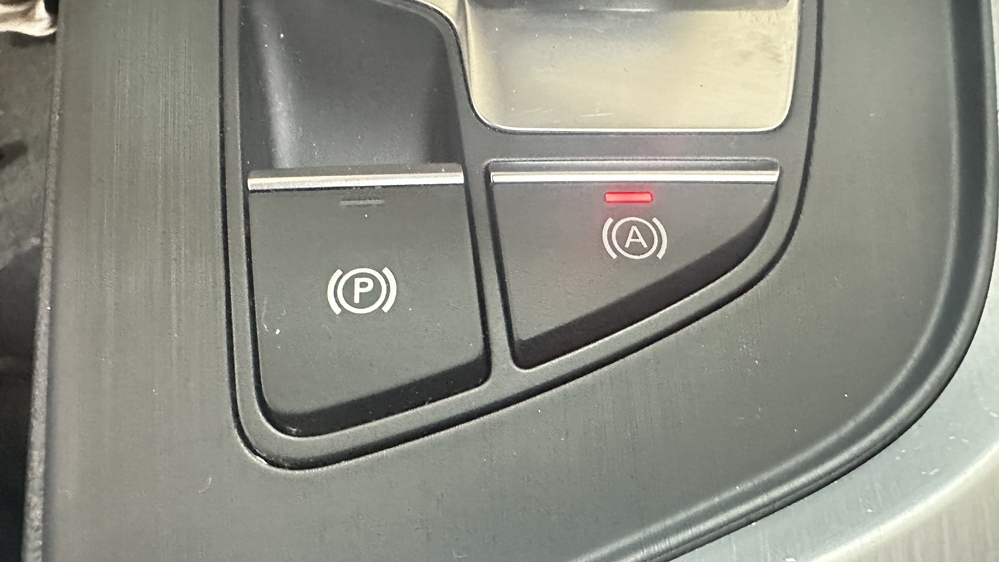 Auto Hold Audi A5 F5 2018 Instalare Activare Buton AutoHold Auto Hold